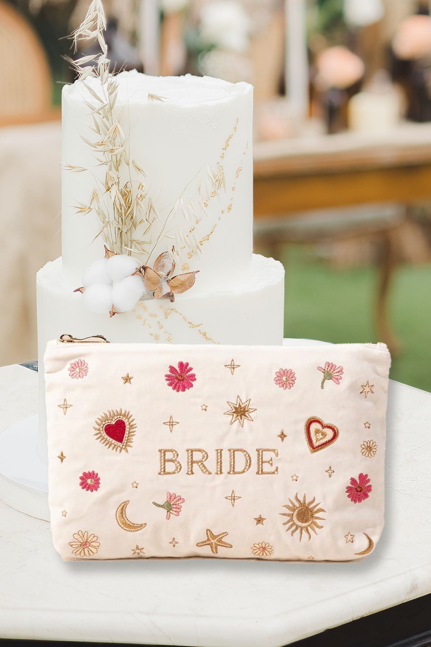 Elizabeth Scarlett – Experience Boutique