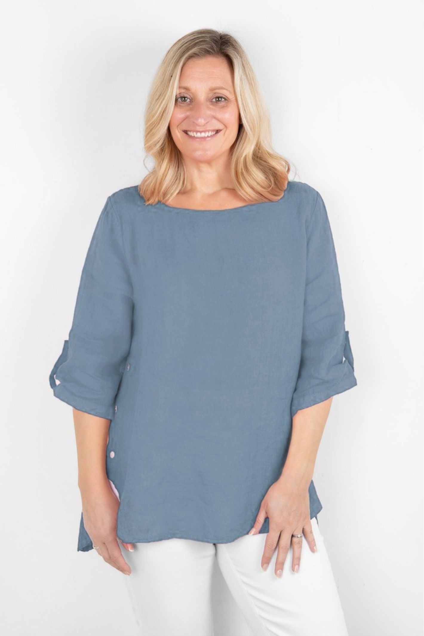 Amazing Woman Grey Blue Elena Linen Top – Experience Boutique
