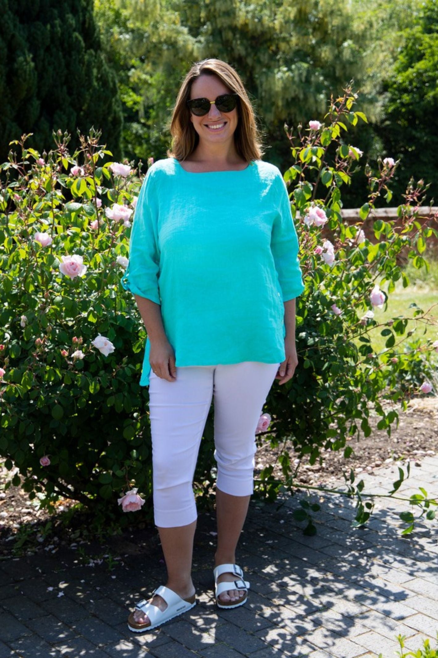Amazing Woman Turquoise Elena Linen Top – Experience Boutique