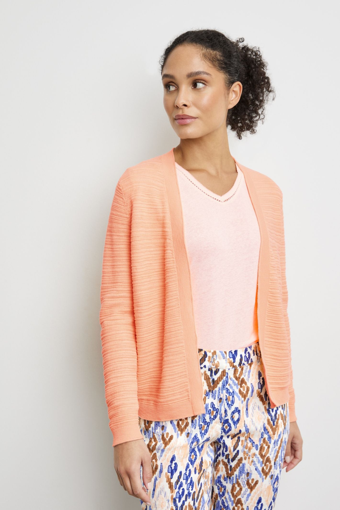 Gerry Weber 230217 Apricot Crush Linen Blend Cardigan – Experience Boutique