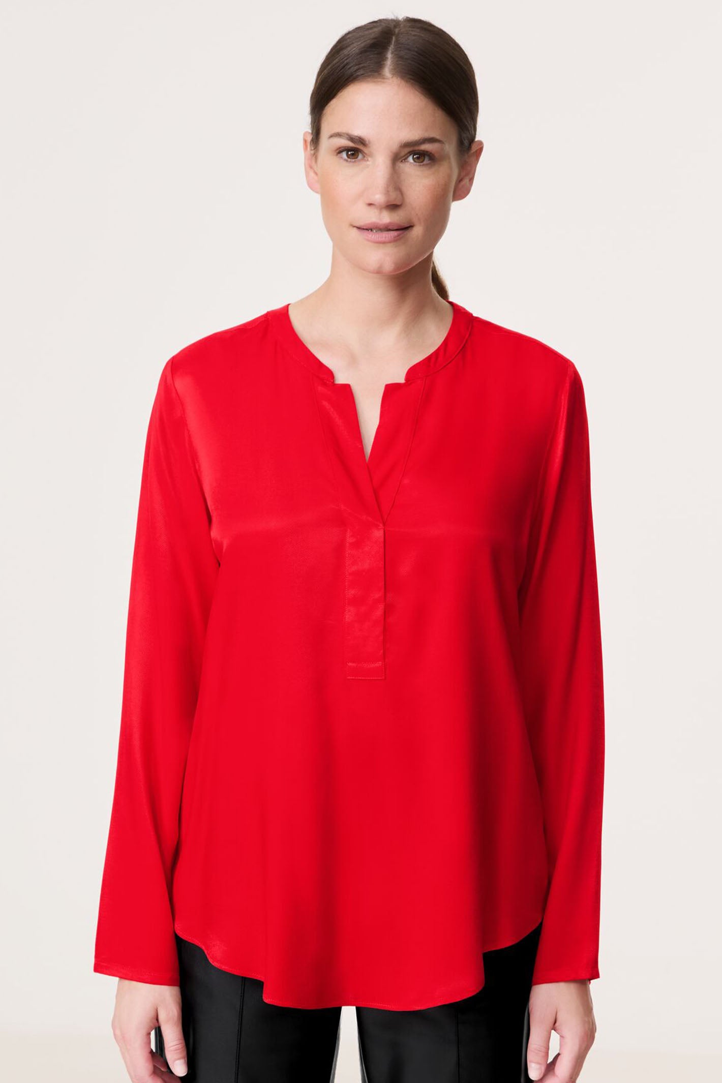 Gerry Weber 965059 Blouse Split Neck Red – Experience Boutique